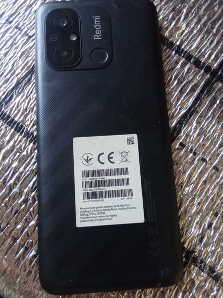 Redmi 12c holati yaxshi