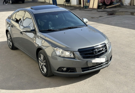 Продаю машину Chevrolet CRUZE 2L Turbo