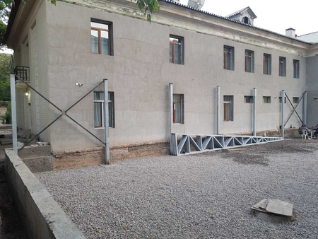 Fundament quyish hizmati!