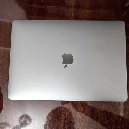 Macbook pro m1 8/512