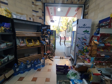 Gril barni yoni magazin arendaga beriladi
