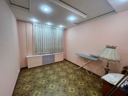 Продается квартира 4/8/9 в Мирабадском районе (ор-р Госпитальный)