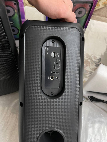 Yengi kolonka SOON BOX  / Новый колонка