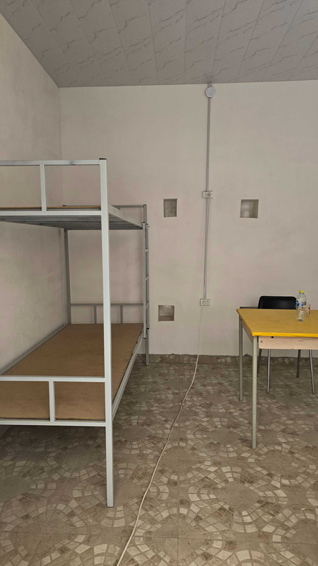Studentlarni Ijaraga Qoyaman. Malika Savdo Markazi da
