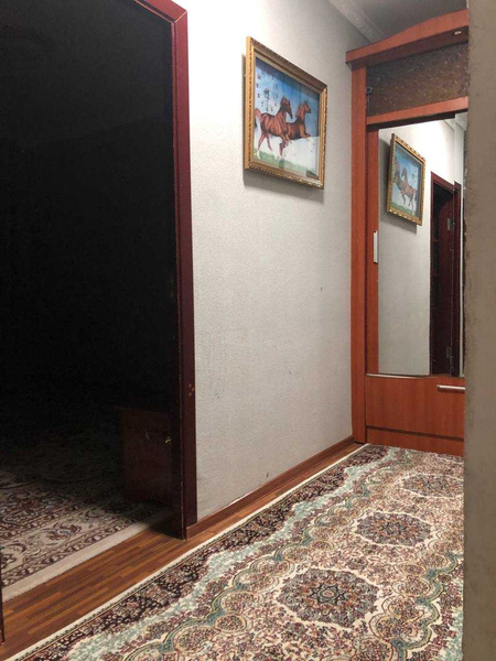 7 mkr Jasorat 12, 2-3 xona , 2 etaj