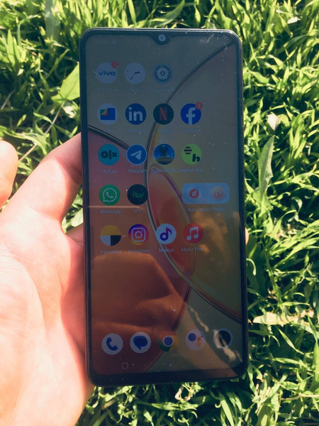 Vivo 27 s 16/128 srochna sotiladi