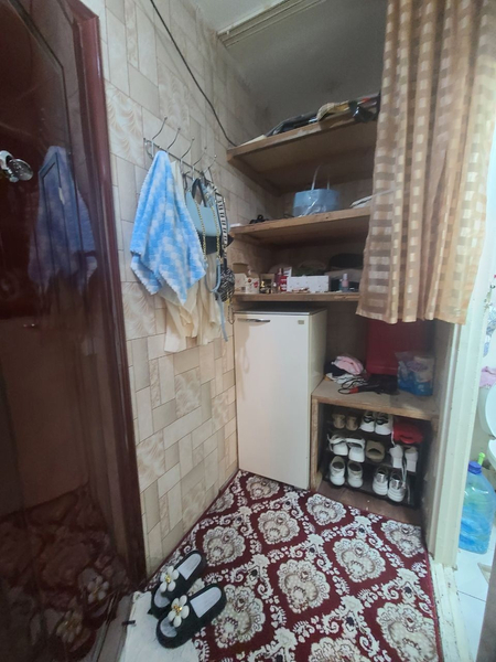 Евро ремонт 1 хонали 2 хона килинган квартира сотилади