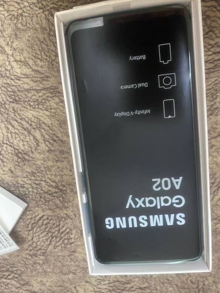 Продам Samsung galaxy 02