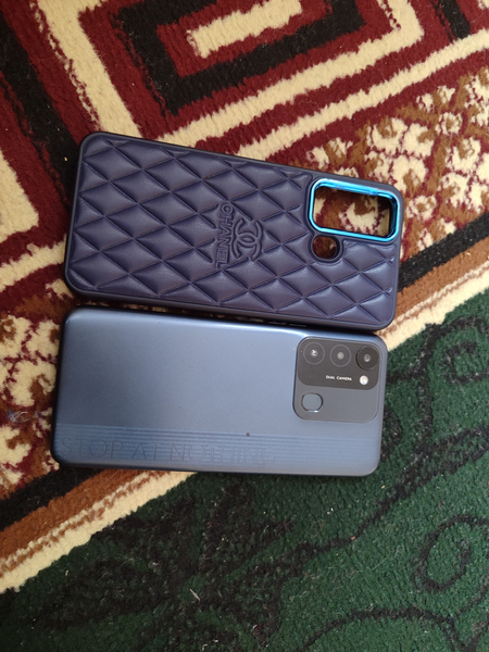 Tecno spark 8c sotiladi