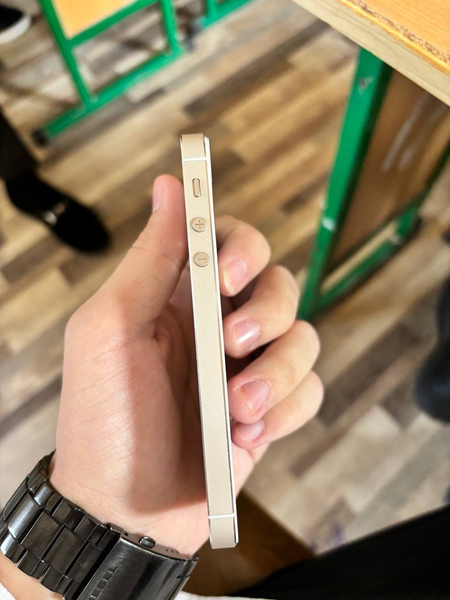 iPhone  5s 1 6gb
