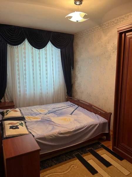 Шайхантахур, Метро Тинчлик, 3/3/5