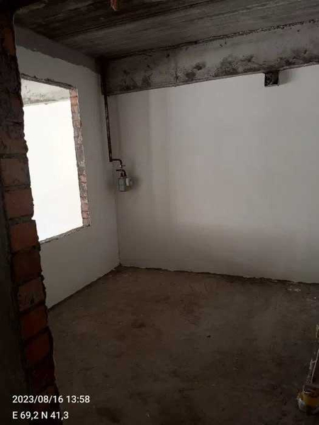 (К124879) Yakkasaroy tumanida 3-xonali kvartira sotiladi