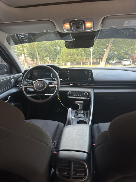 hyundai Elantra 1.6