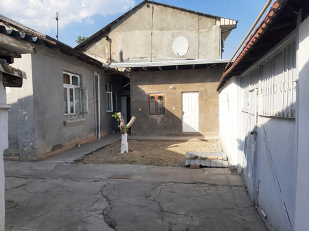 Участок 5 соток 6 комнота