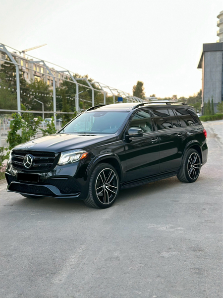 Mercedes Benz GLS 450 4MATIC