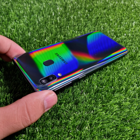 Samsung A40 sotiladi