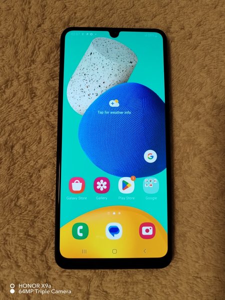 Samsung galaxy M32  4/64 GB IDEAL