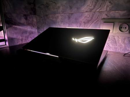 ASUS ROG Strix : Ryzen 9 5900HX/32GB/1Tb NVme/ RTX 3070 8Gb / 2K/65hz