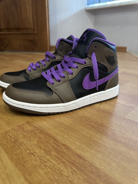 Nike Air Jordan 1 Mid 