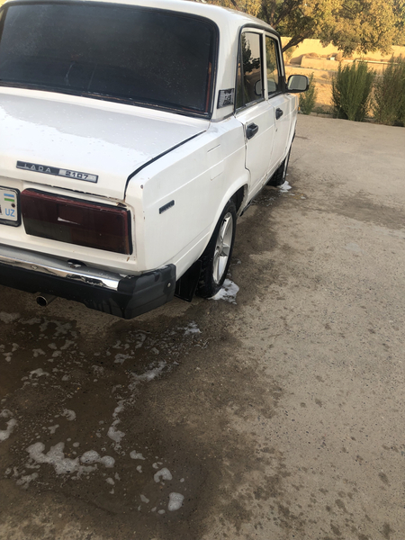 VAZ 2107 . ВАЗ 2107