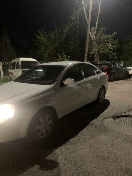 Lacetti 1,8 aftomat