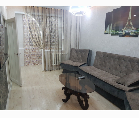 Продается 2х комнатная квартира 2 этаж 
Евроремонт. Мирзо Улугбекский