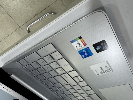Pashti yangi hp core i5 11 avlod IRIS videokartalik holati ideal IT ga