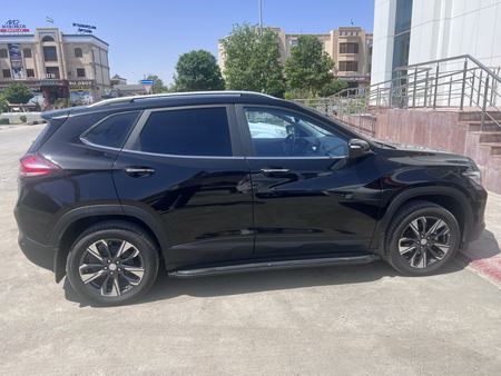 Tracker 2023 premier