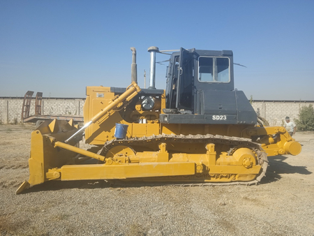 Buldozer sotiladi sd 23
