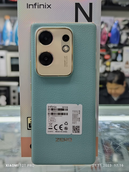 Bepul dostavka Infinix Zero 30 16/256