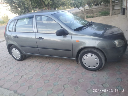 Lada Kalina sotiladi