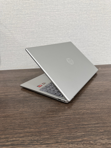 14-Го поколения HP 15 Ryzen-3 (intel Core i5) 8-дерный Процессор!