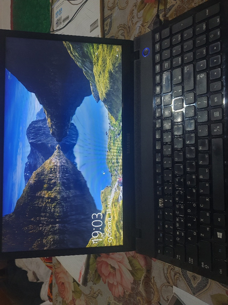 Kompyuter Samsung i5 cc 250 gb/ op 8gb