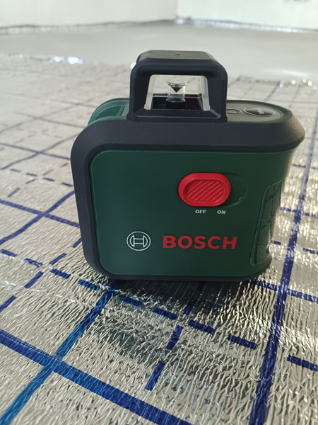 BOSCH лазерный уровень