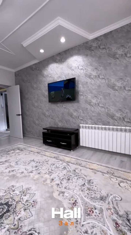 Срочно! ДружбаНародов 3 комнаты,4й этаж,9 этажный, с площадью  75м²