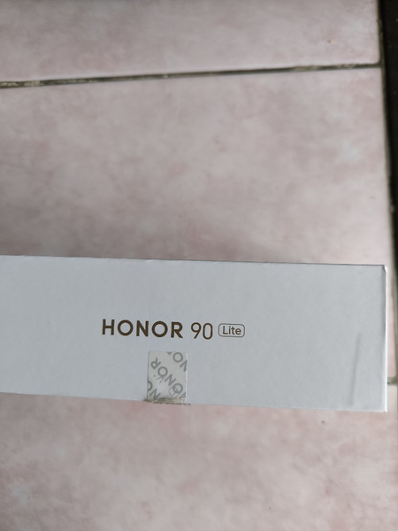HONOR 90 Lite оперативка 8+5 хотира 256.G холати аьло