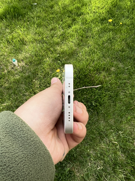 Iphone 12 mini, в хорошем состоянии