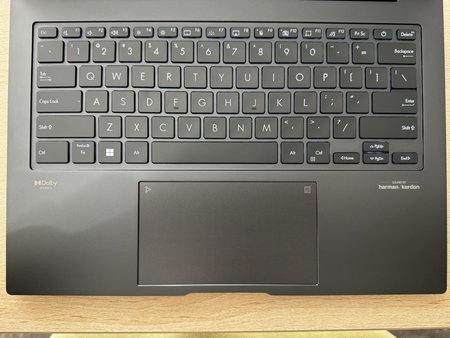 Asus ZenBook 14 OLED