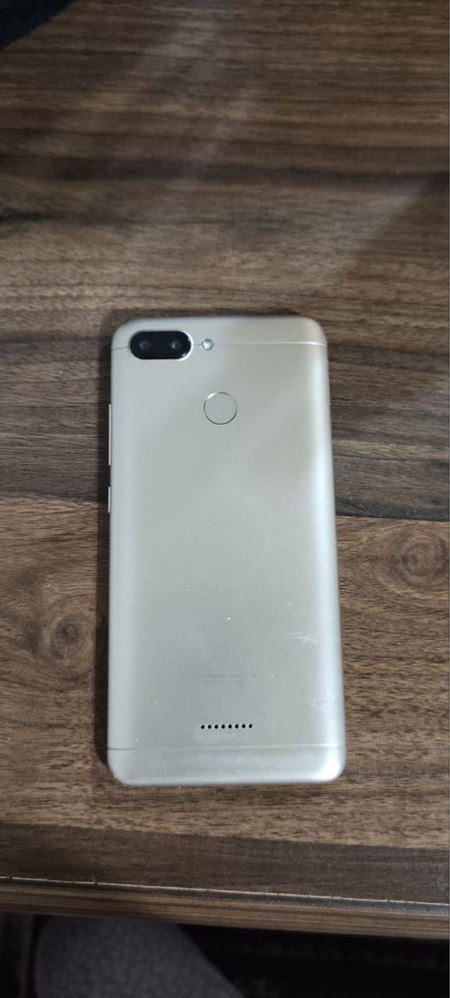Redmi 6 yaxshi holatda