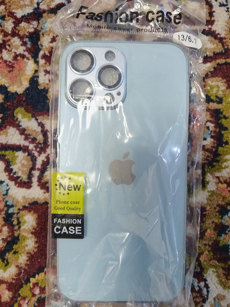 IPhone 13 pro max\\\'ga chixollar