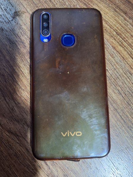 Мобильный телефон Vivo12