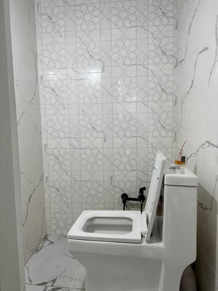 Срочно! Офис в Бизнес Центре. 1-этаж. 290м2 .ор-р: Переушка. Эльбек