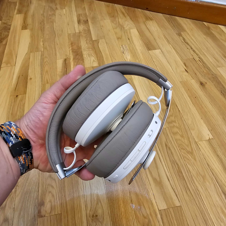 Sennheiser Momentum 3 Наушники