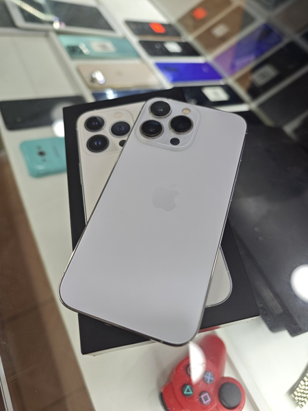 iPhone 13 pro , 256gb