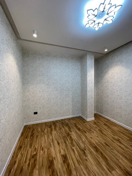 Vek Sotuvda 3 xonalik uy remont Mirzo-Ulugbek Parkent Avenue