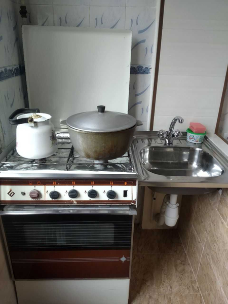 Сдаётся в аренду Своя 1/2/4 на КараСу 6 бывшего общежития