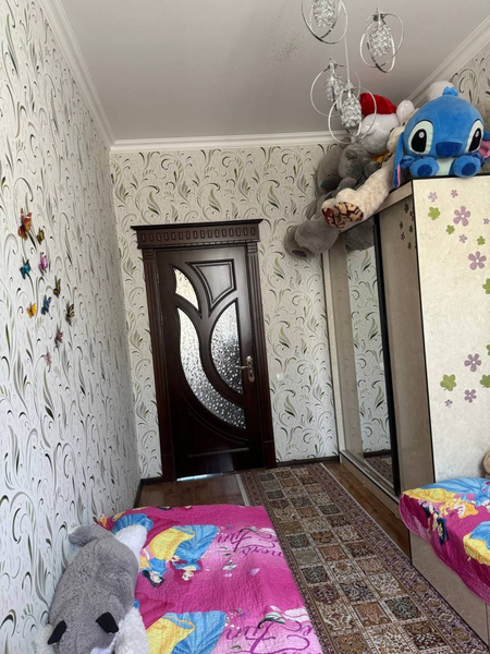 3х комнатная квартира площадь 80 м2