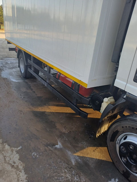 Isuzu sotiladi 2007 yil