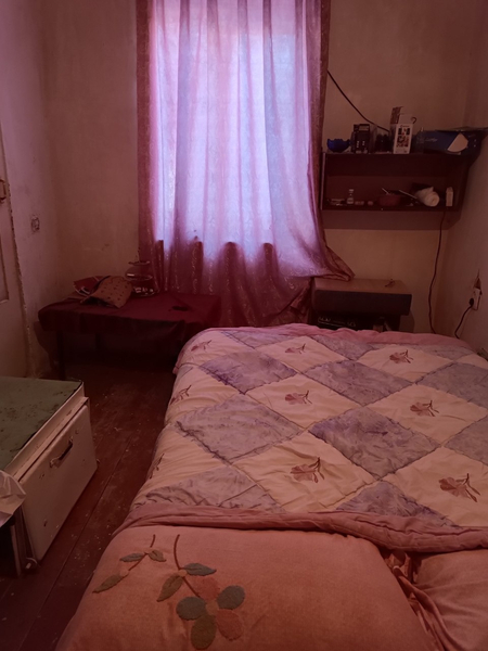 Uy sotiladi srochna narhi kelishiladi
