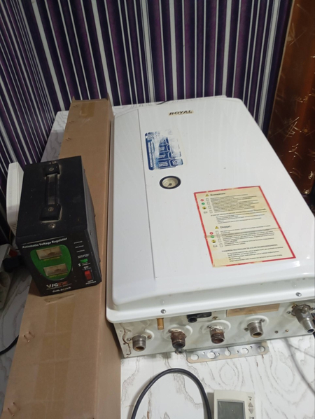 Продам двух контурную газовую колонку